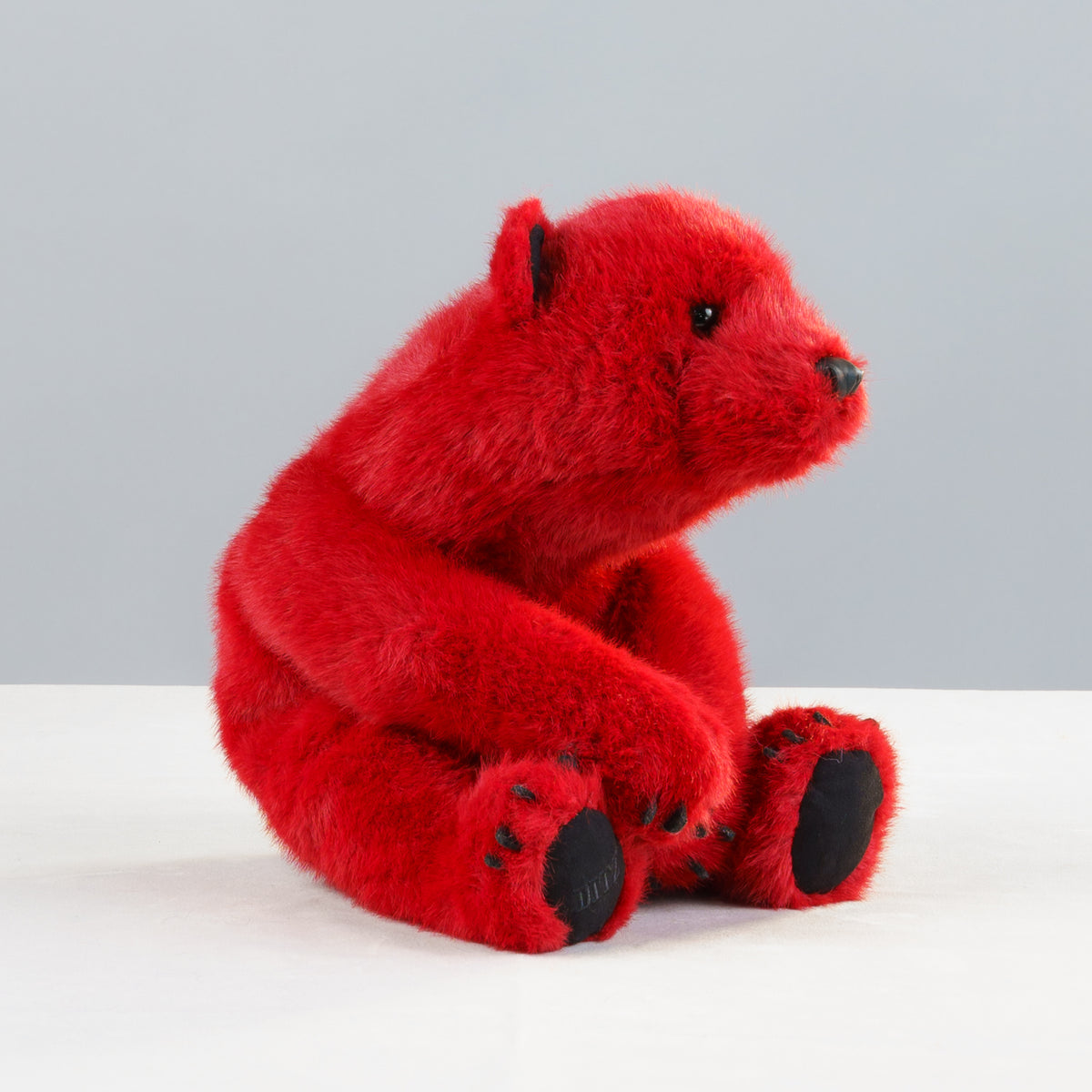 Ruby Bear Hug 18" – Ditz Direct